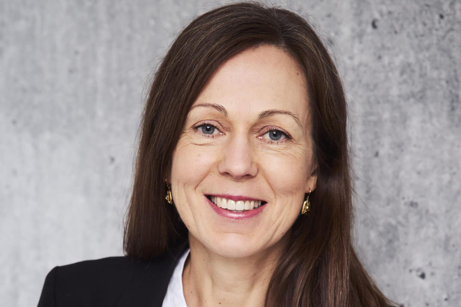 Kvinde i spidsen for Teknos A/S i Vamdrup - Fællesavisen ...