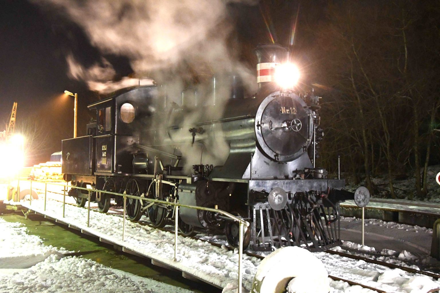 Damplokomotivet på juletur i sne fra Vojens til Haderslev ...