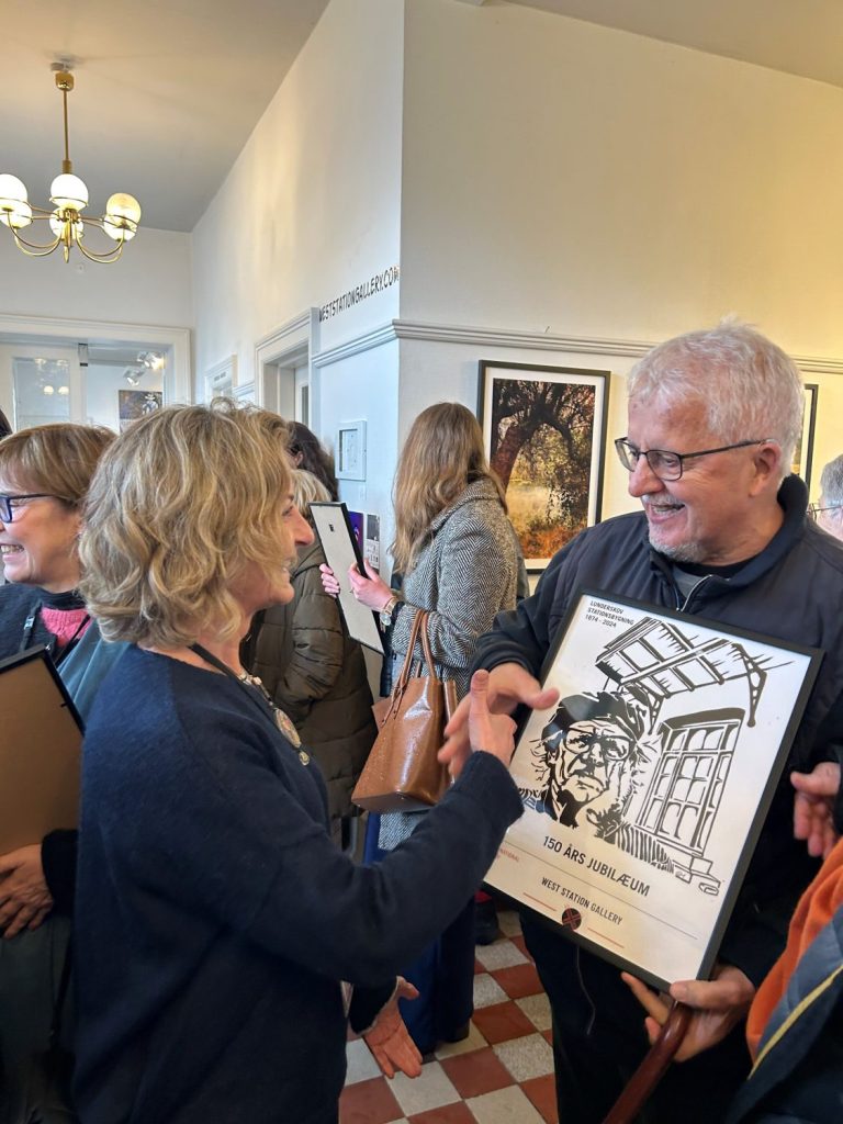 International kunst på Lunderskov Banegård - Fællesavisen ...