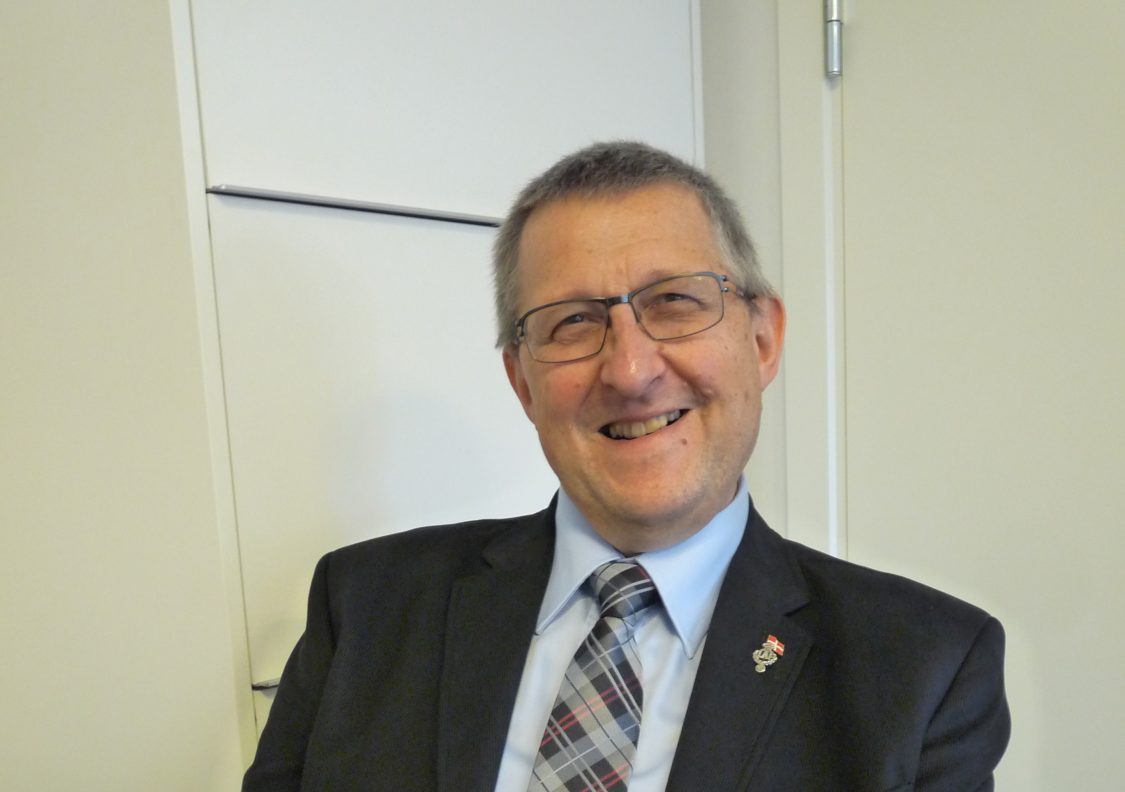 Erling Vanggaard Juul er glad for Dannebrog - Fællesavisen ...